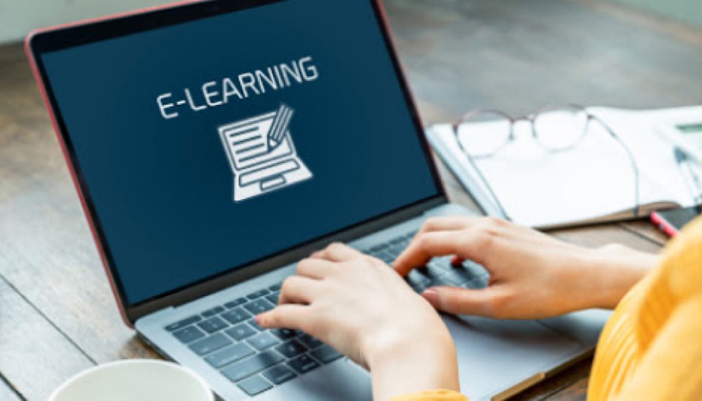 ¿How to implant an eLearning training system? - eAlicia